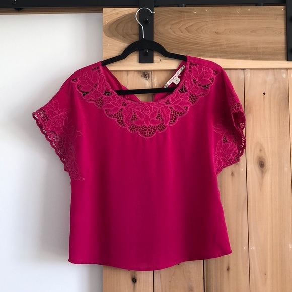 Chelsea & Violet | Tops | 225 Chelsea Violet Hot Pink Lace Crop Top ...
